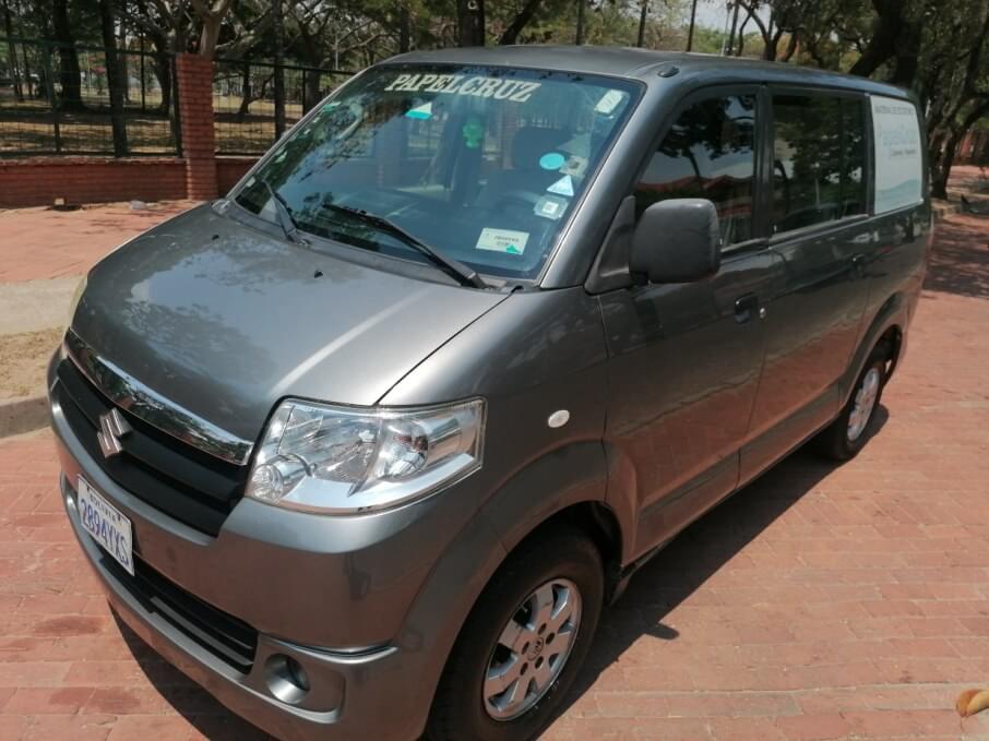 Auto Usado Suzuki APV Minivan 1.6 Gl 2012 189.000 Kms. | Autopia.com.bo
