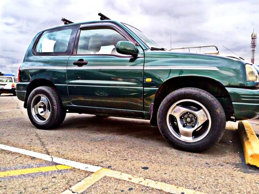 Auto Usado Suzuki Grand Vitara 4X4 1999 110.000 Kms. | Autopia.com.bo
